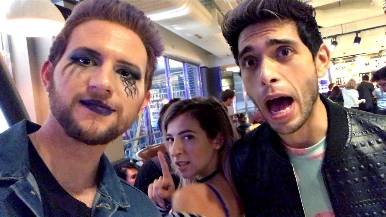 I WORE EMO MAKEUP TO A YOUTUBER PARTY