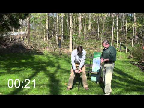 How to Create a Bird Feeding Station - Advanced Pole System® 2 Minute Challenge