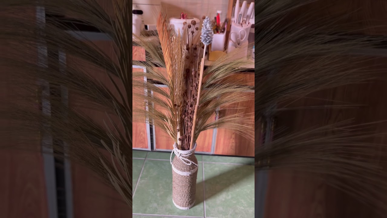 Dried flowers for room corner decoration complete with 40 cm vase