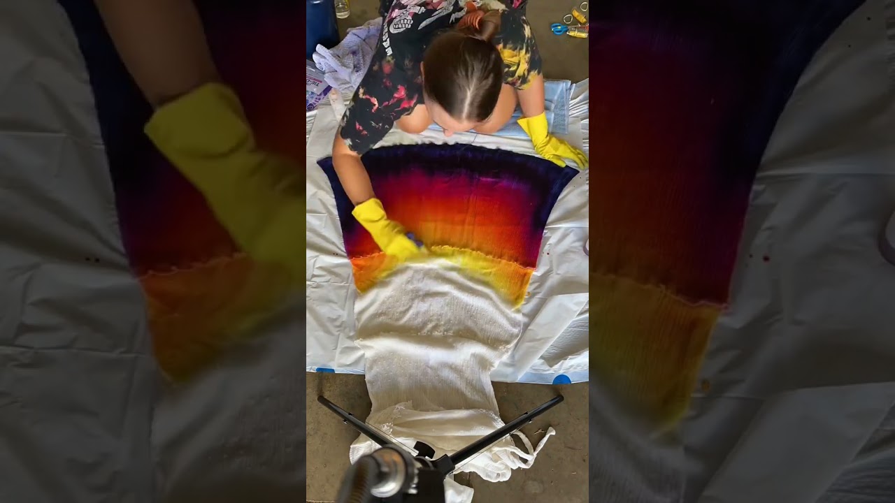 Sunset Ombré Dye Tutorial / Dyed Wedding Dress Tutorial