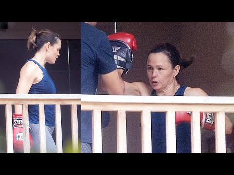 Jennifer Garner takes boxing classes for her upcoming Marvel action movie