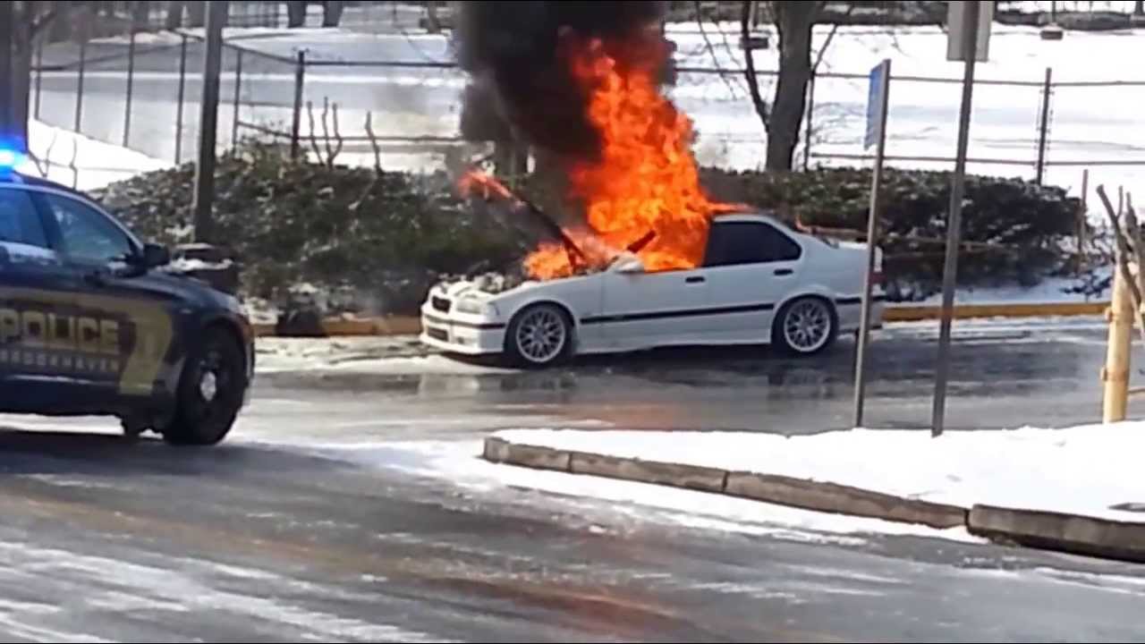 Watch a BMW E36 M3 Go Up in Flames. Literally! - autoevolution