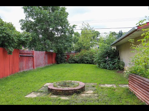 4415 - 47 Ave - Quaint 2 + 2 Bedroom Bungalow near Telford Lake