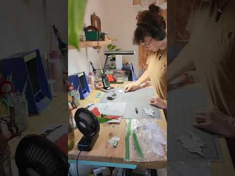 studio cleanup pt. 1 #artiststudio #stainedglass #cleaning #cleaningmotivation