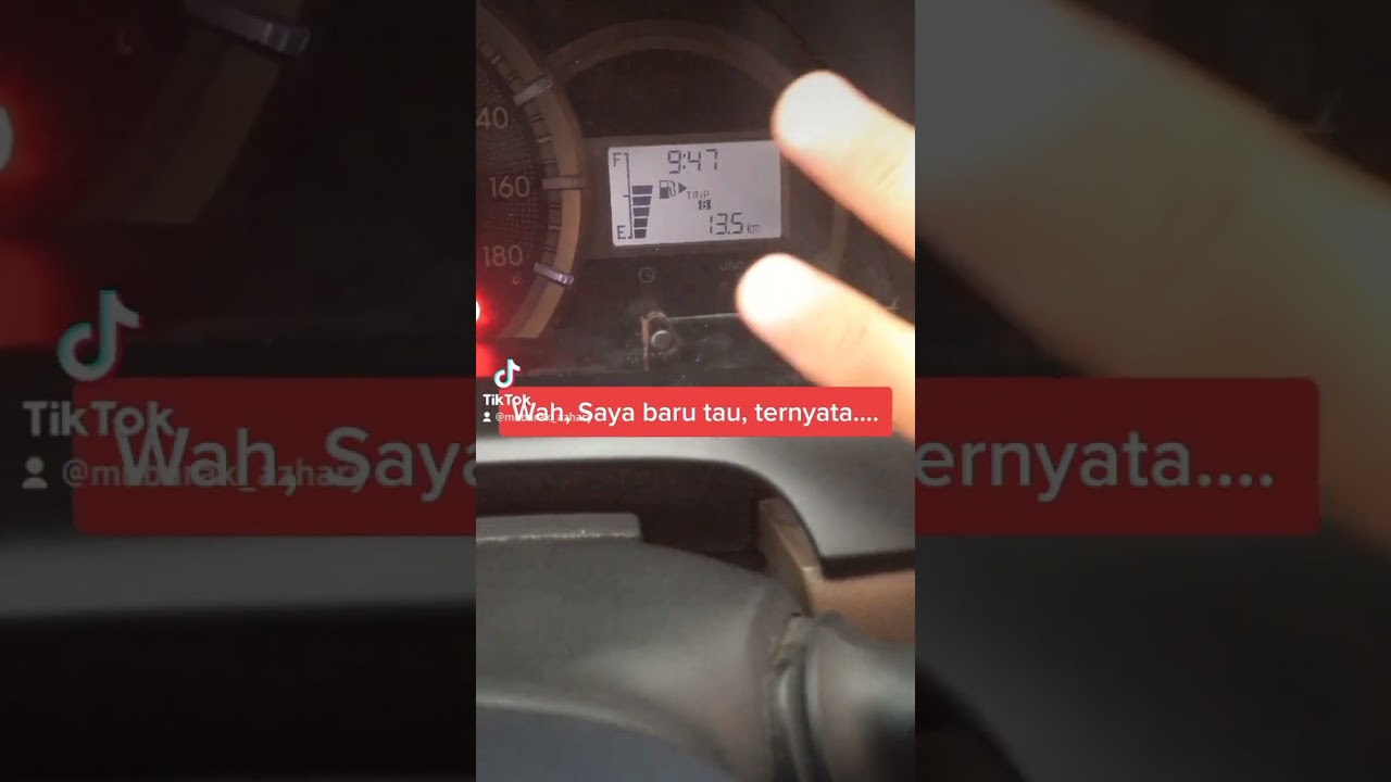 Fungsi fitur pada speedometer mobil