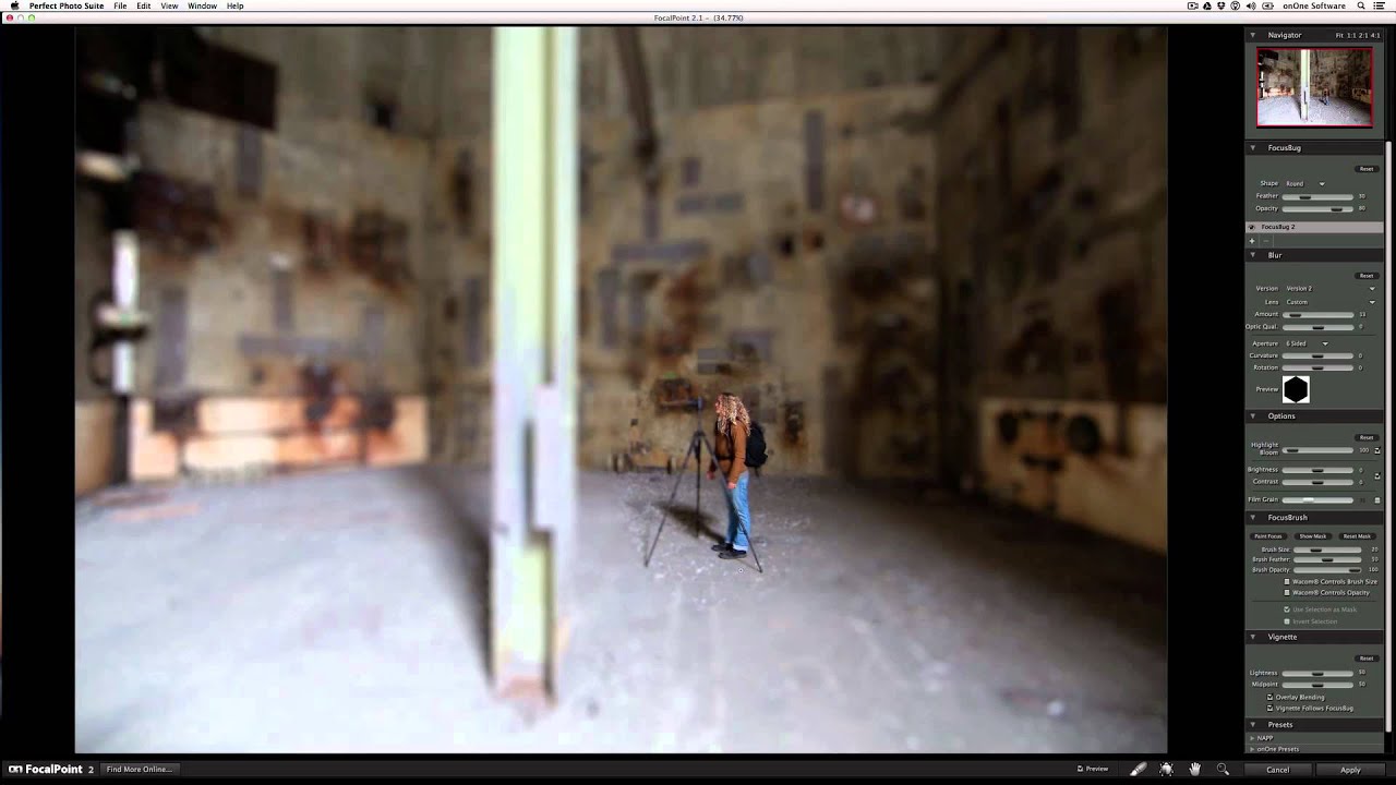 How to use the round focus bug to create spot focusing