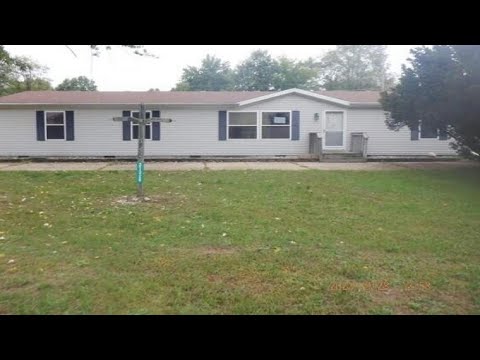 37328 22nd Street, Kalamazoo, MI Presented by Richard Stewart.