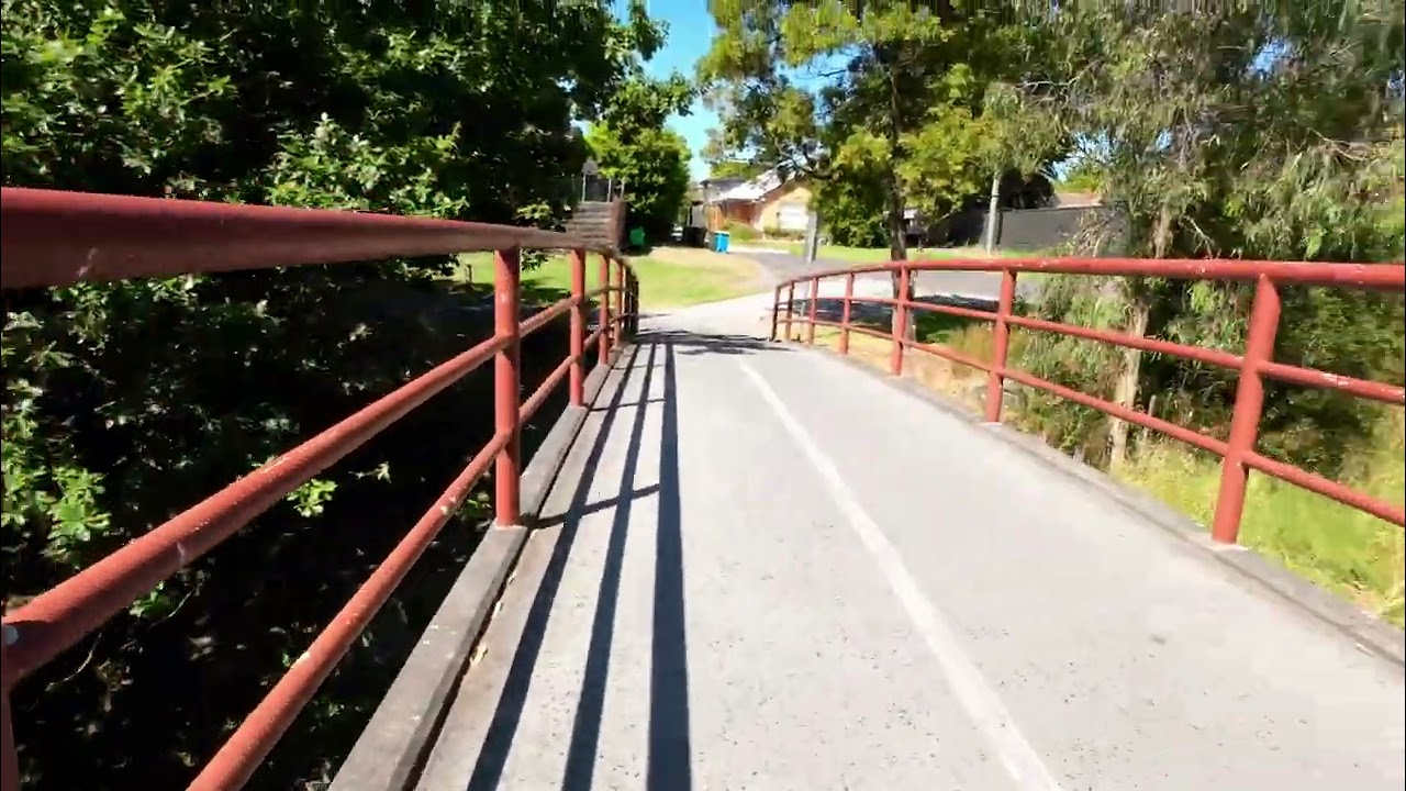 Exploring Gardiners Creek, Glen Iris, Melbourne SE Suburbs - DJI Action 2