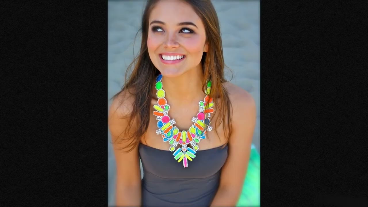 Stunning lovely Women #143ob