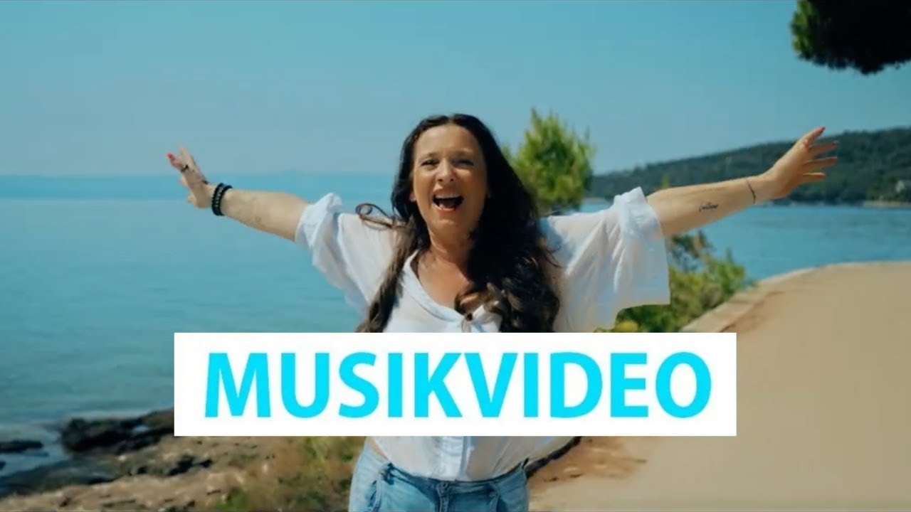 Lyrics & Translations of BLICK NACH VORN by Daniela Alfinito | Popnable