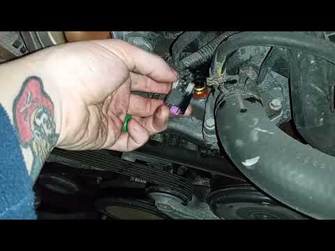 2015 suburban Silverado radiator fans won't turn off or turn on coolant gauge not working FIXED