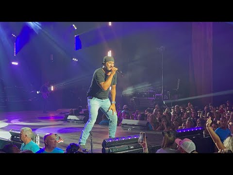 Luke Bryan "Kiss Tomorrow Goodbye" 7-7-23 at Merriweather Post Pavilion in Columbia, Md