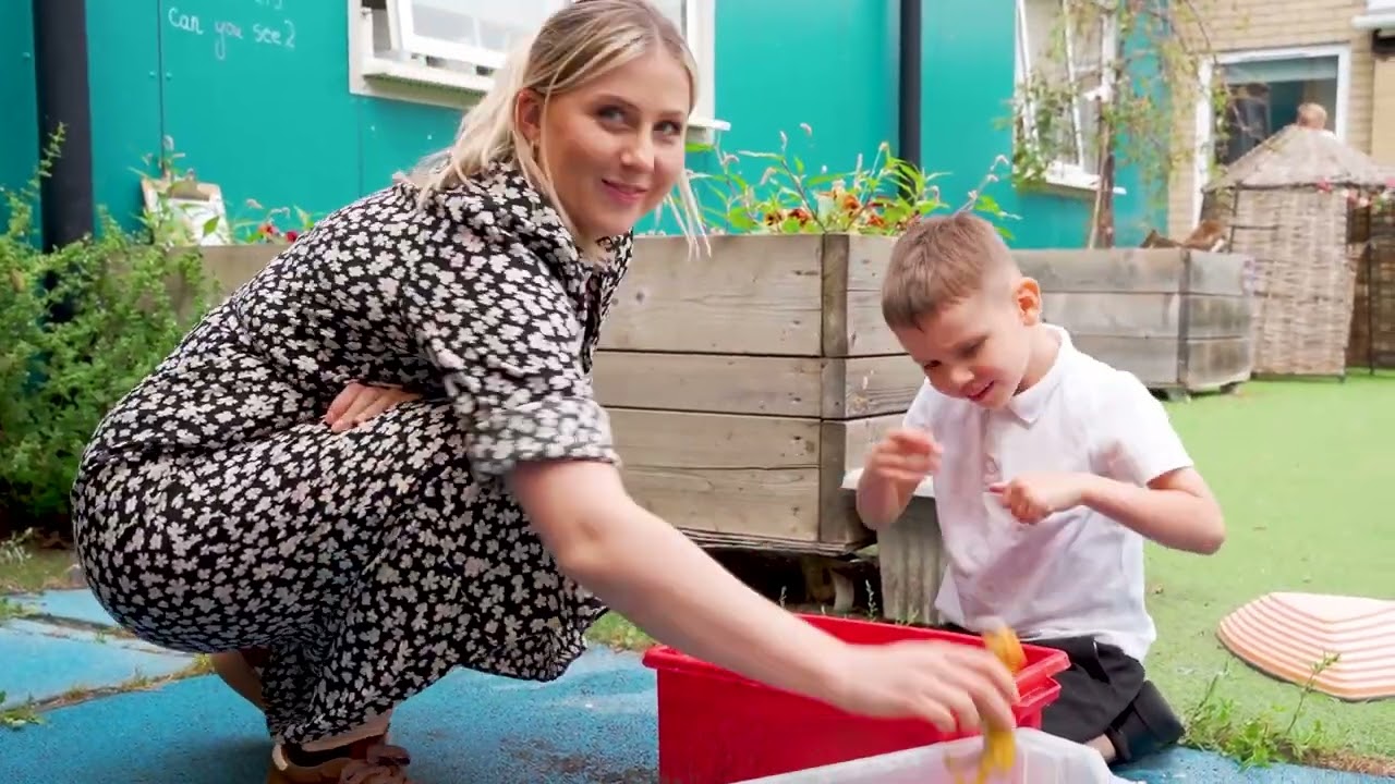 Level 5 Specialist Teaching Assistant Apprenticeship - ESF Apprenticeships