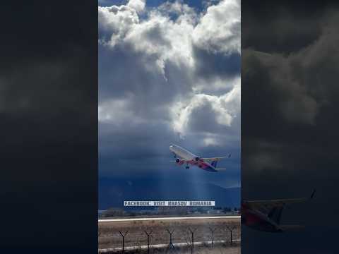 Decolare pe cod galben de vant de la Aeroportul Brasov #airbus #aeroporto #travel #romania