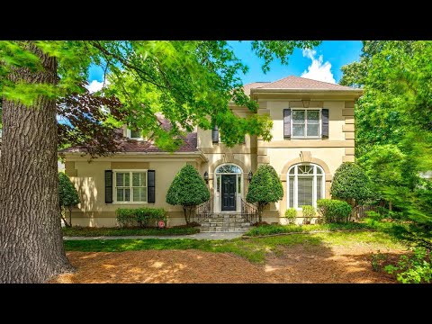 15618 Eagleview Dr, Charlotte, NC