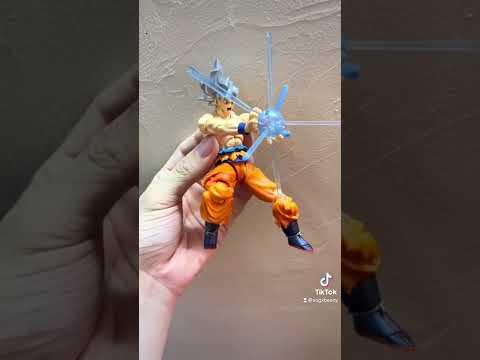 S.H. Figuarts Goku Poses pt.2