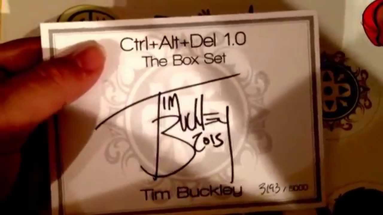 Unboxing CtrlAltDel book set part 2