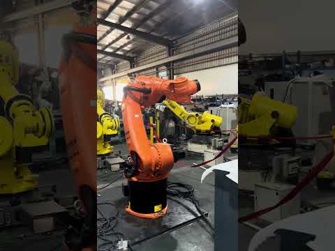KUKA medium payload robot. KR30-3 KRC4 #robotics #robotarm #industrialrobot #manipulator