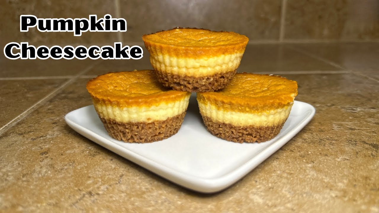 You NEED to try these Mini PUMPKIN CHEESECAKES!