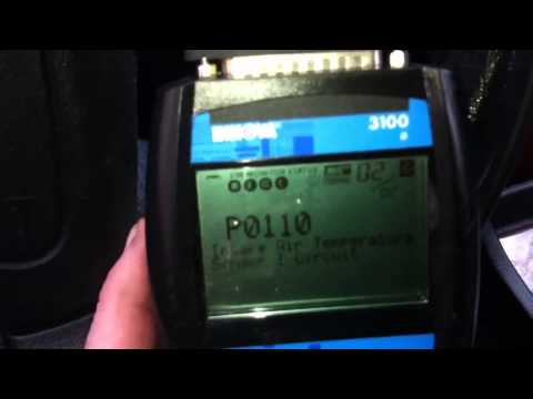 Mercedes C230 W202 OBD2 code reading..MAF sensor failure..P0100