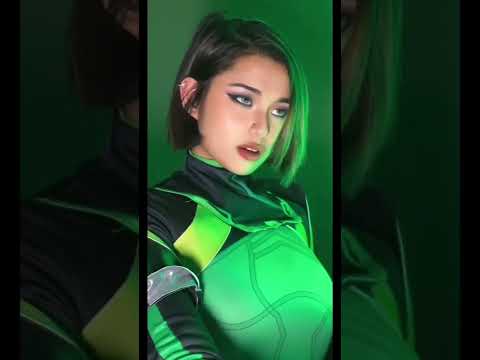 share with viper lover 😍🔥 #shorts #viper #valorant #cosplay