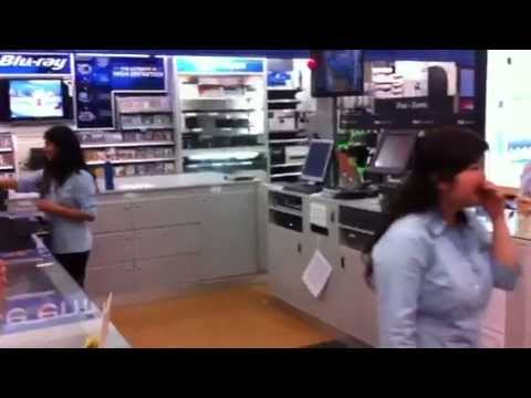 Waiting For The New iPad At Big W 9pm 15/03/12