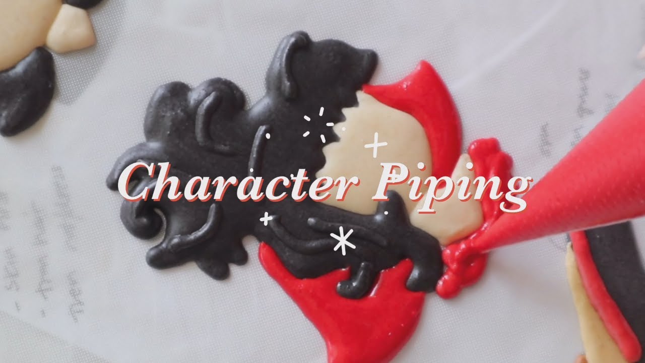 How to pipe character macarons