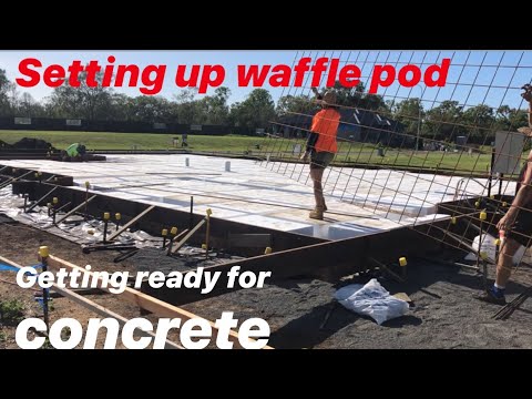 How to set up a waffle pod house