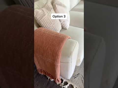 5 ways to decorate with your blankets