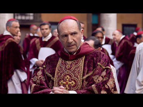 Ralph Fiennes Clears Up How to Pronounce His Name