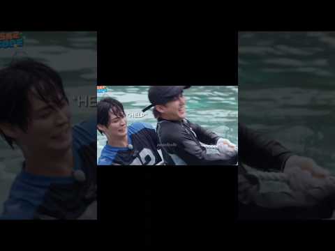 skz family's hilarious TUG OF WAR