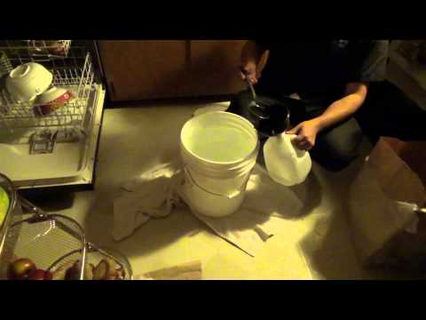 How To Special Effects Fog: Make Fog Machine Fluid on the Cheap! & Better then Commercially Bought