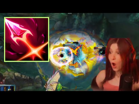 Playing BRIAR: Expectations Vs Reality | League of Legends Clip