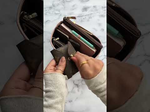 What fits in my Marc Jacobs Mini Tote🤎 #wimb
