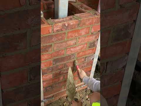 Jointing Brickwork #bricklaying #bricklayer #masonry #jointing #pointing #construction #shorts #work