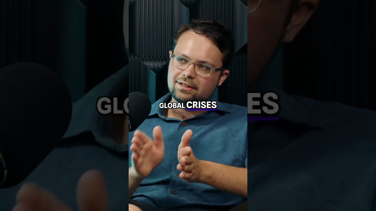 Predicting Global Crises: Insights from Peter Turchin & Zyhan