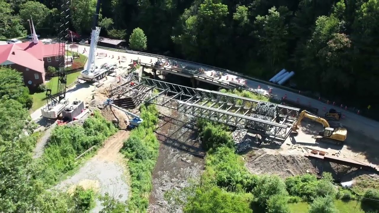 Temporary Bridge Installation with Kemp Sigmund Construction