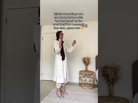 HIJABI PROBLEMS 🤭😂🥴 #shorts #viral #muslimmemes #muslimtiktok
