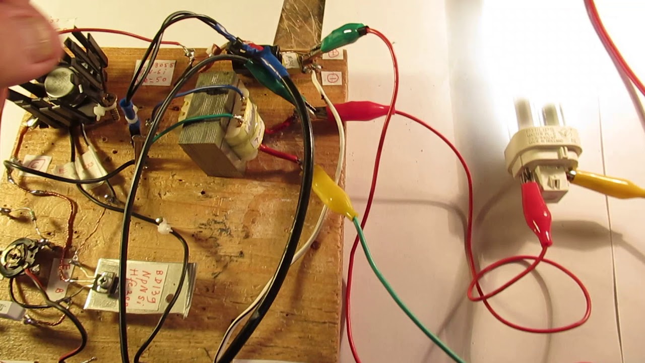 Experimental self oscillating wall transformer circuit to learn about how that circuit works for HV