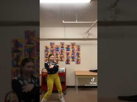 !!!!TIK TOK DE ELLE MCKINNON!!!❣️