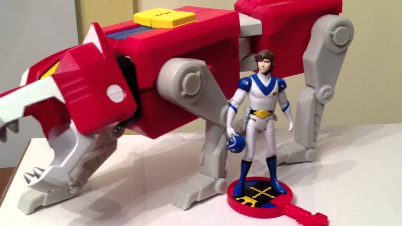 Mattel Voltron Club Lion Force Red Lion & Lance Review