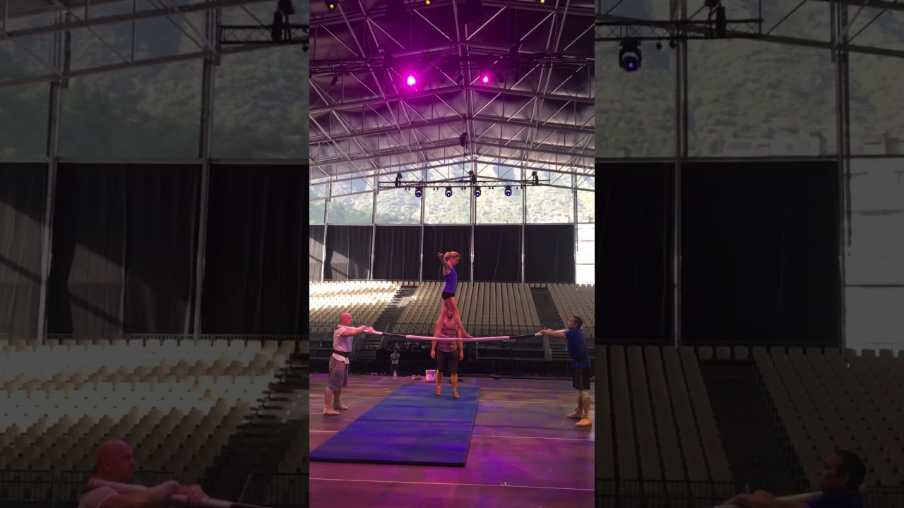 Hire Anatolie Russian Bar - Circus Entertainment in Las Vegas, Nevada