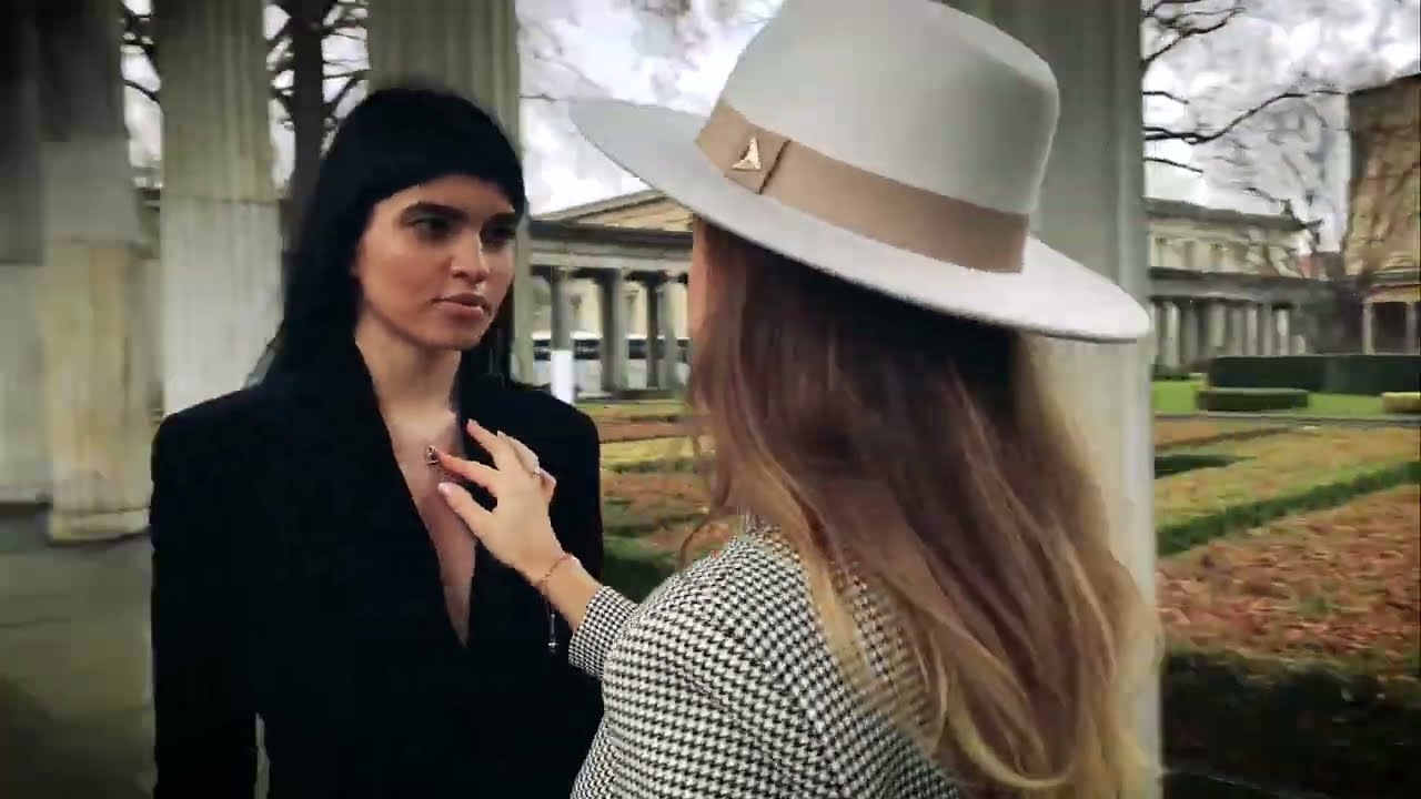 Abigail Boutique Fashion Jewelry. Heart Shaped 