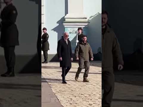 Air raid sirens blare as Biden, Zelenskyy walk through streets of Kyiv