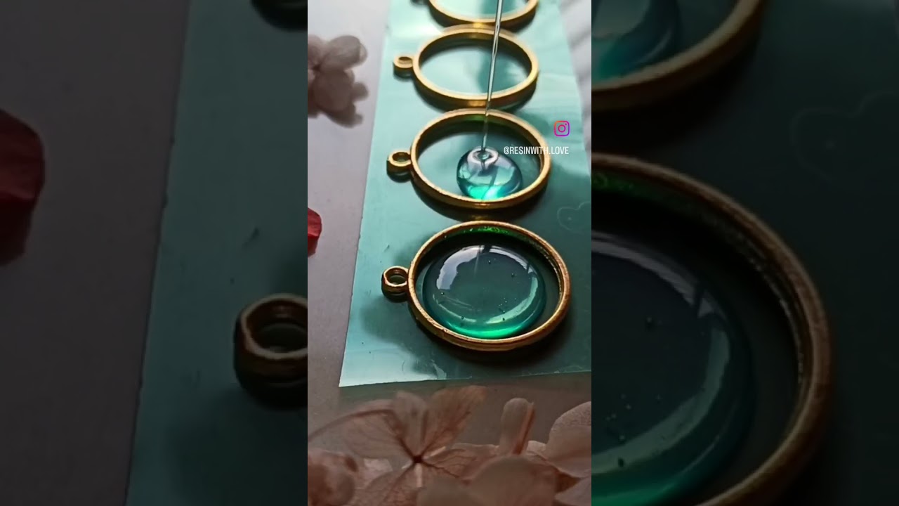 learn resin jewellery making with me #resinart #resinjewelry