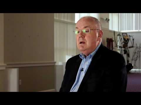 A Short Video Biography of Derek Thomas