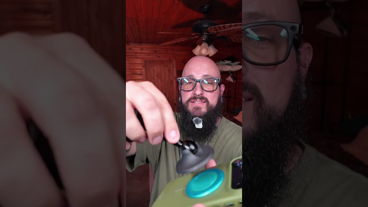 This is what a phone grip should’ve been the whole time 😮‍🔥 The Snap Grip 5 Magnetic Phone Grip &