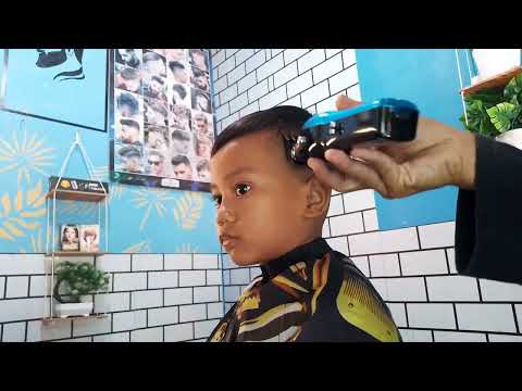 potong rambut bocil d bikin model ini 💈