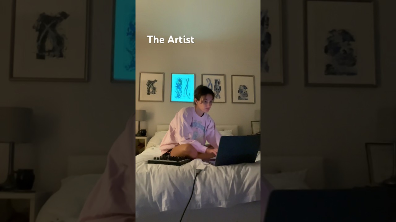Artist and the art #projectionmapping #videoprojection #artist #visualart #immersive
