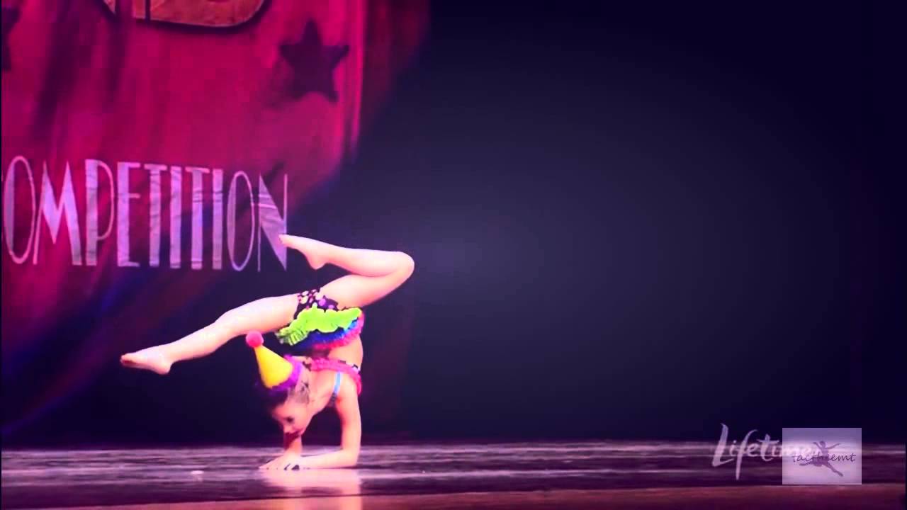 Kenzie Ziegler || Magic || Roleplay